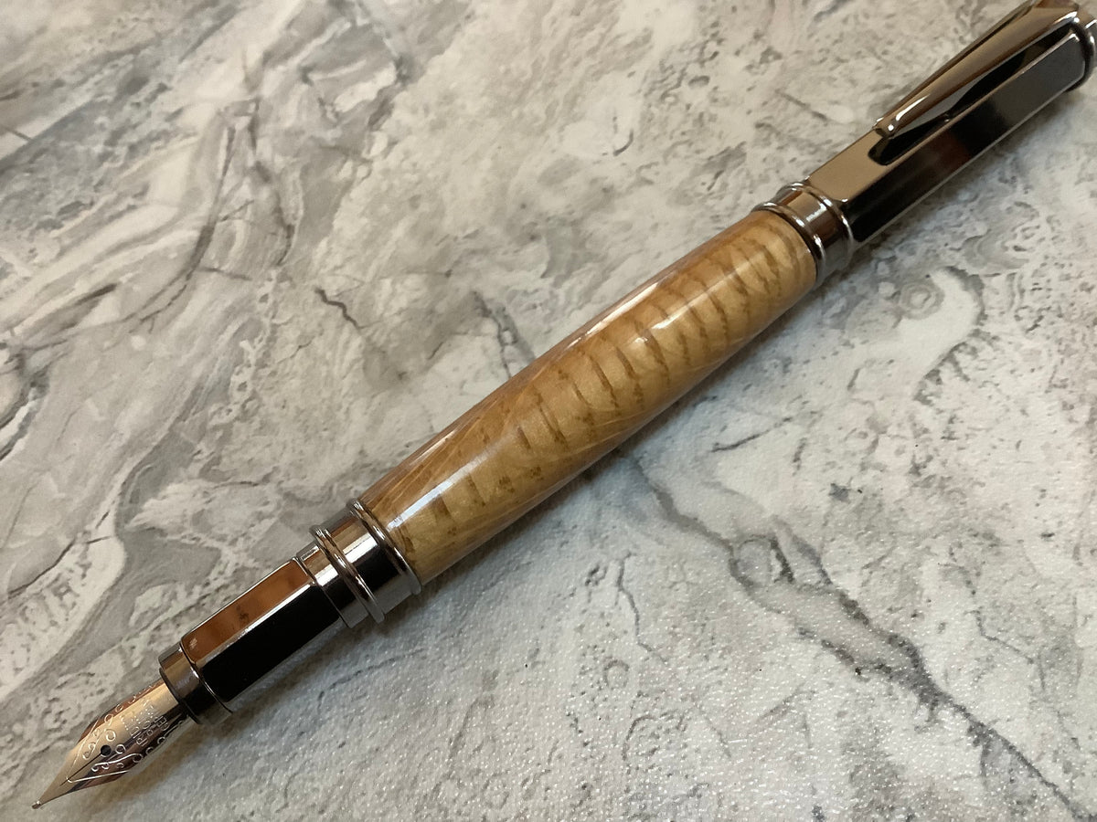 Bourbon Barrel Crosscut Fountain Pen – Custom Casings